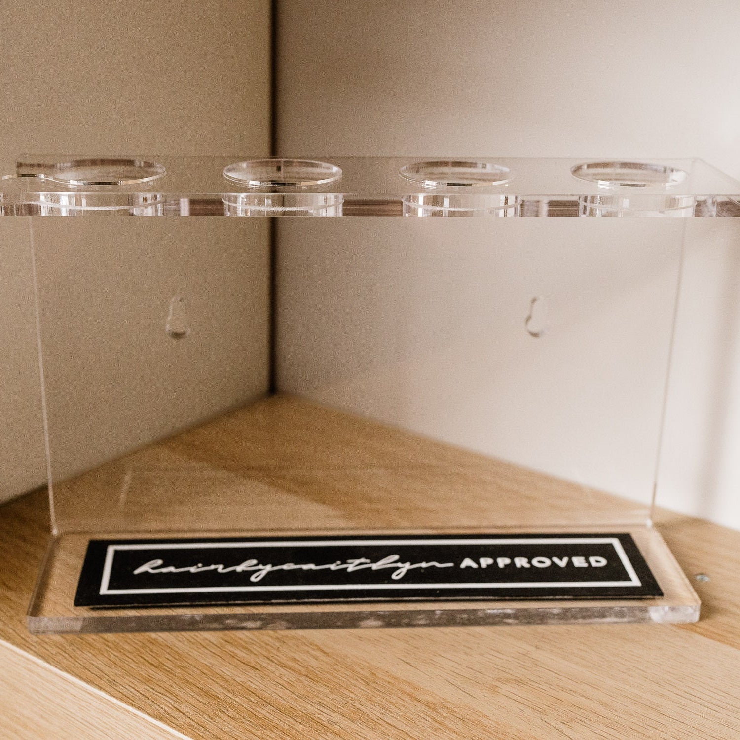 Device Display Stand – Elegant, Scratch-Free Display Stand ...